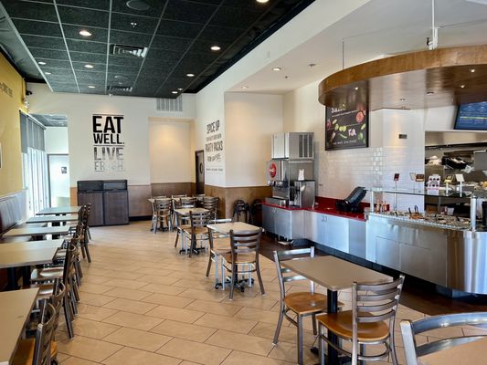 BAJA FRESH - Updated October 2025 - 40 Photos & 28 Reviews - 8431 Farm ...