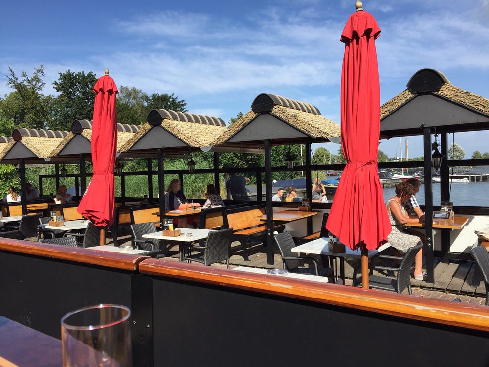 WAPEN VAN REEUWIJK, HET - Updated June 2024 - Notaris D'aumerielaan 17 ...