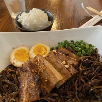 SAPA HOUSE - Updated July 2024 - 406 Photos & 342 Reviews - 1623 Main ...