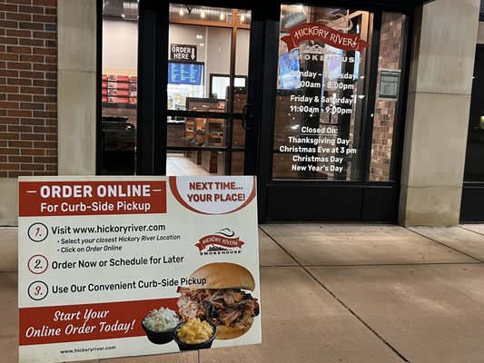 HICKORY RIVER SMOKEHOUSE - CHAMPAIGN - Updated December 2024 - 15 ...