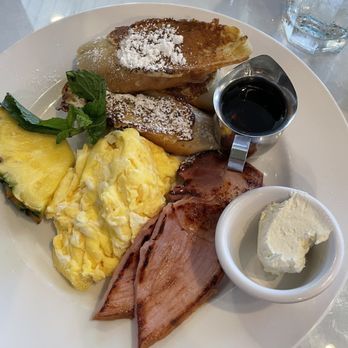 SANDPIPER CAFE - Updated April 2024 - 271 Photos & 373 Reviews - 429 W ...