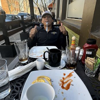 CAFE NOLA - Updated September 2024 - 664 Photos & 794 Reviews - 4 E ...