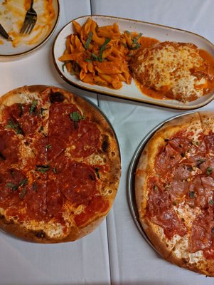 SOPHIES PIZZA BAR - 39 Photos & 33 Reviews - 1275 Post Rd, Fairfield ...