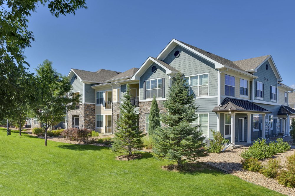 LUCENT APARTMENTS - Updated May 2026 - 20 Photos & 14 Reviews - 1700 ...