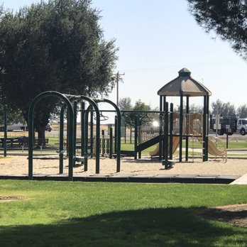 LOST HILLS WONDERFUL PARK - Updated December 2025 - 89 Photos & 33 ...