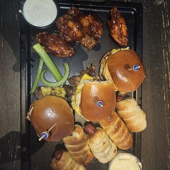 DAVE & BUSTER’S MODESTO - Updated December 2025 - 291 Photos & 233 ...