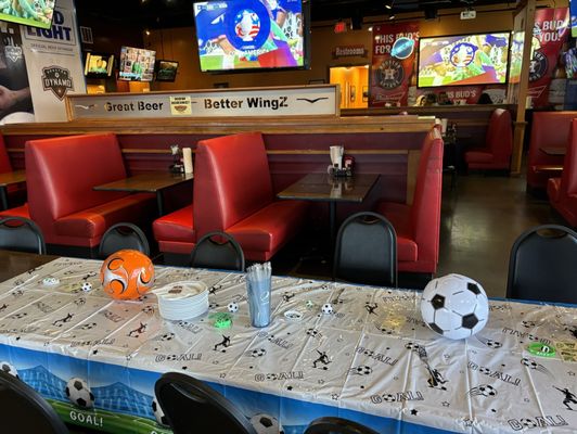 BREWINGZ RESTAURANT AND BAR - Updated December 2025 - 66 Photos & 168 ...