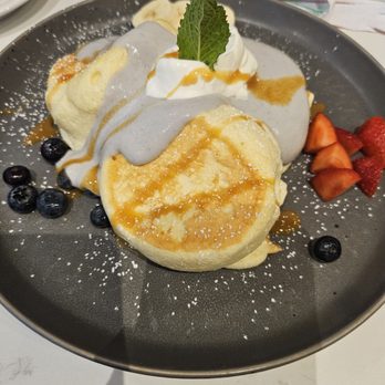 HANABUSA CAFE - Updated May 2024 - 813 Photos & 417 Reviews - 29 E ...