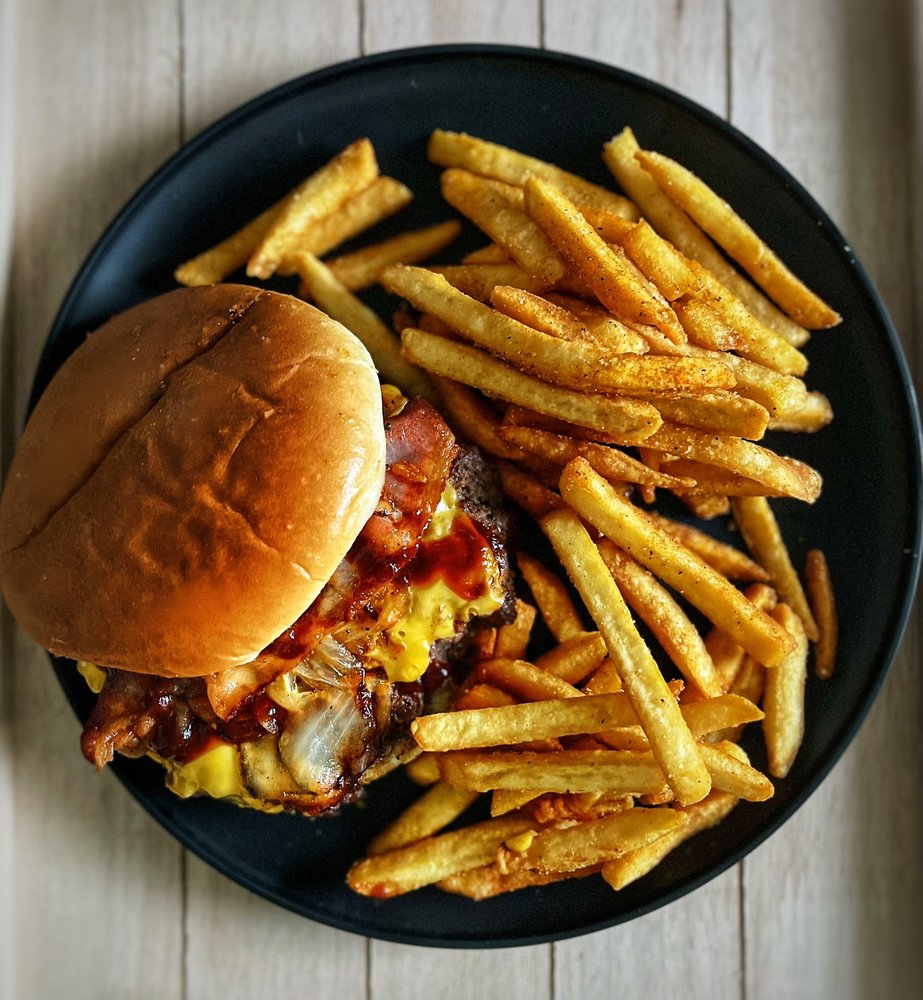 THE PURPLE PIT STOP - Updated August 2025 - 35 Photos & 51 Reviews ...