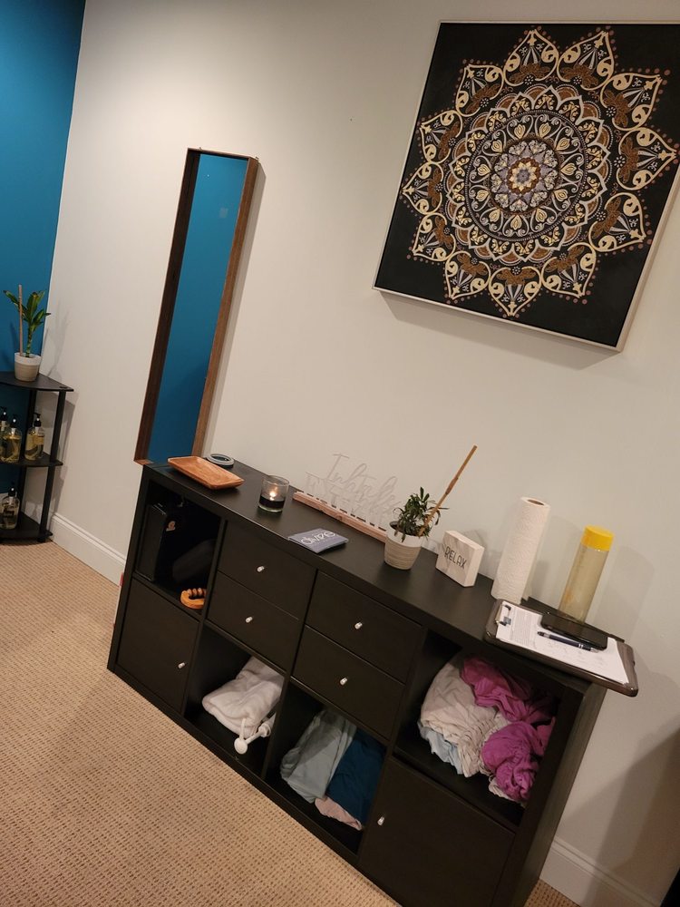 Divine Body Massage, Stone Mountain | Roadtrippers