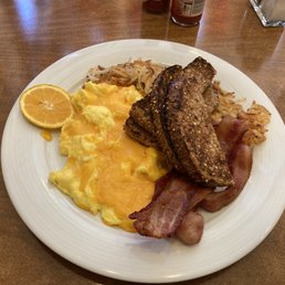 CAFE AT THE PFISTER - Updated July 2025 - 168 Photos & 76 Reviews - 424 ...