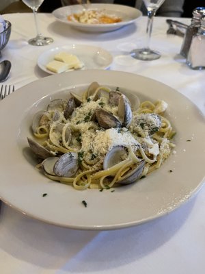 CAPRI - Updated September 2025 - 64 Photos & 149 Reviews - 50827 ...