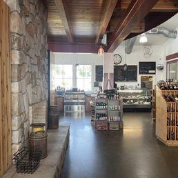 FACE ROCK CREAMERY - Updated January 2026 - 223 Photos & 344 Reviews ...