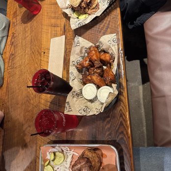 RUSTY CAN - Updated August 2025 - 344 Photos & 584 Reviews - 6 Fruit St ...