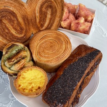 SHAKALAKA BAKERY - Updated August 2024 - 275 Photos & 75 Reviews - 136 ...