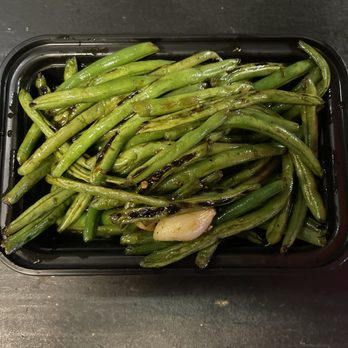 FAT FOWL - Updated October 2024 - 301 Photos & 150 Reviews - 445 Albee ...