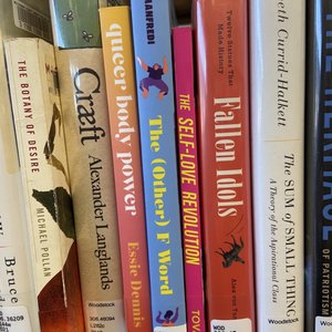 MULTNOMAH COUNTY LIBRARY - GRESHAM - Updated December 2024 - 30 Photos ...