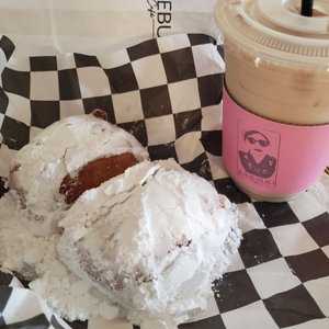 JUNEBUG CAFÉ - 95 Photos & 74 Reviews - Coffee & Tea - 4944 W Irving ...