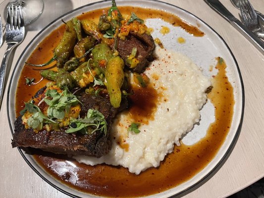 TABLE 28 - New American Restaurant at 1501 Merrill Dr, Little Rock ...