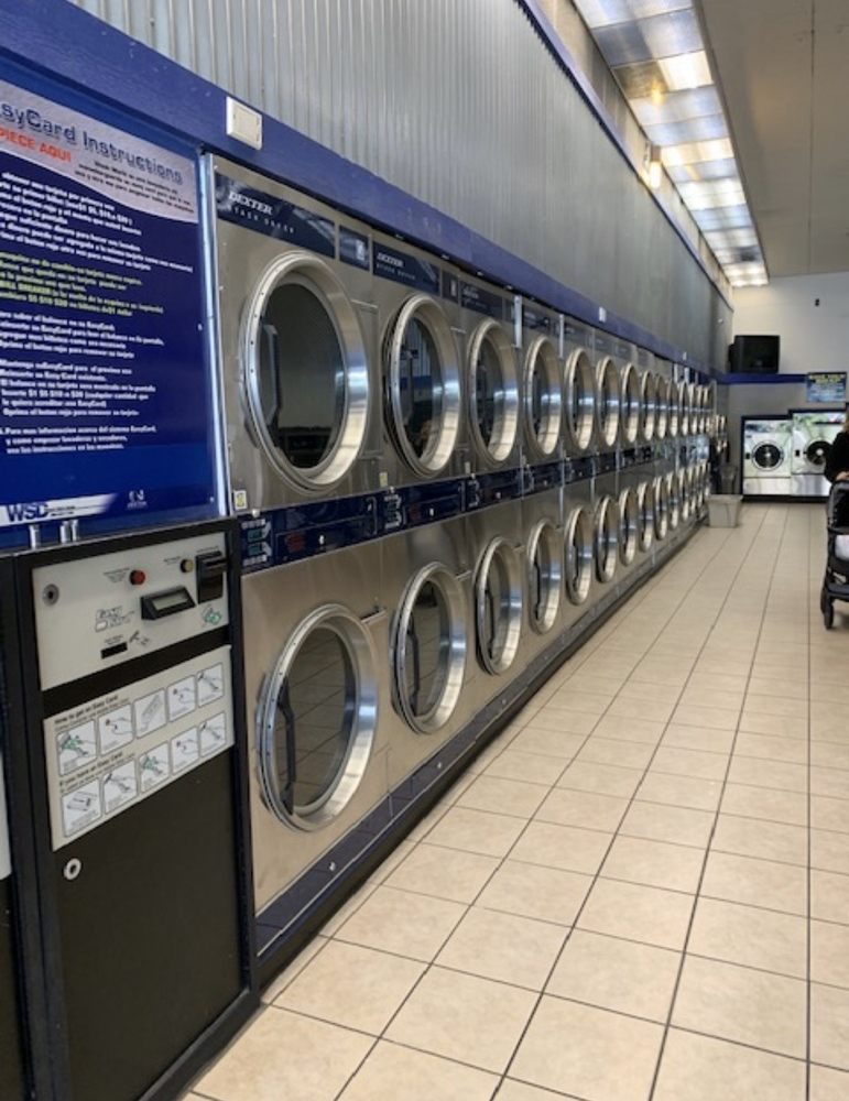 WASH WORLD - Updated August 2025 - 19 Photos & 37 Reviews - 1418 ...