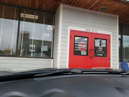 THE REGIONAL VETERINARY REFERRAL CENTER - Updated May 2024 - 18 Photos ...