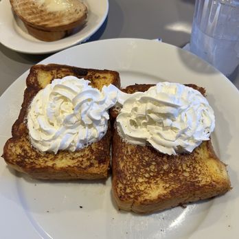 SWEET HOLLOW DINER - Updated June 2025 - 150 Photos & 162 Reviews - 100 ...