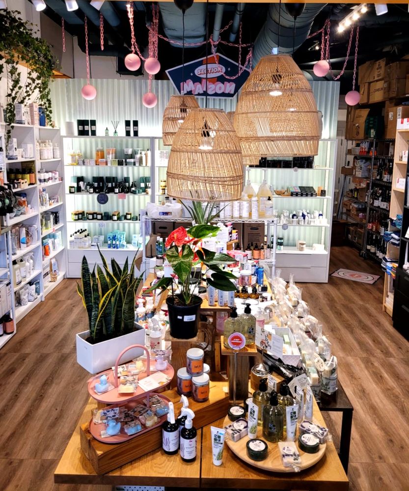 TOUTES LES CHOSES PARFAITES - Updated October 2025 - 15 Photos - 2601 ...