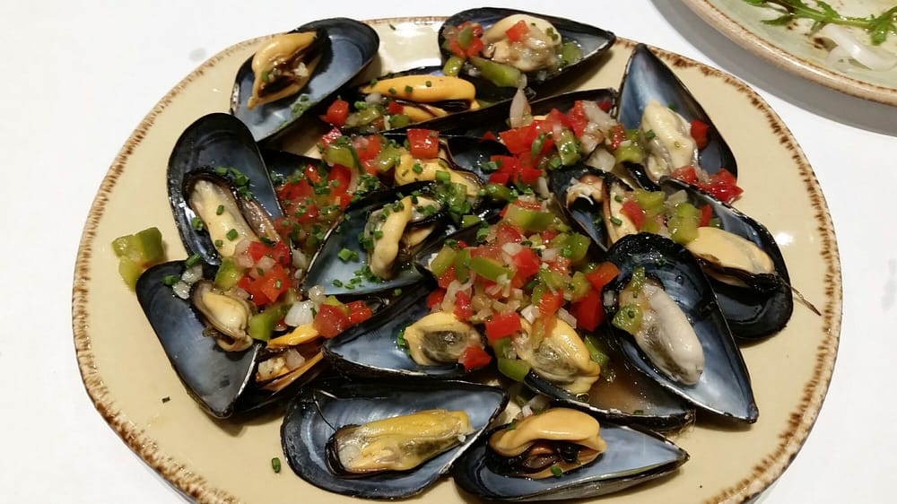 PISCOLABIS - Updated December 2025 - 115 Photos & 54 Reviews - Avinguda ...