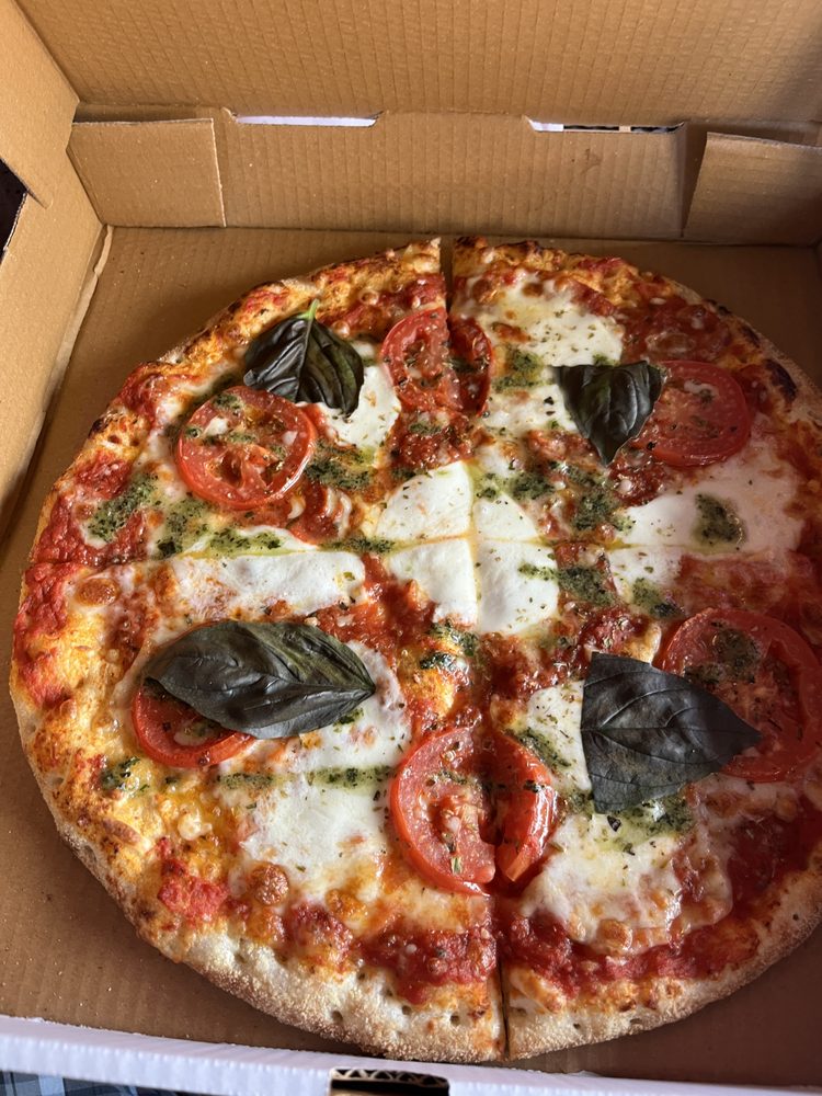 LITTLE ESE - Updated December 2025 - 51 Photos - 875 Queen Street W ...