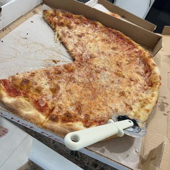 SAN REMO’S PIZZERIA & RESTAURANT - Updated October 2024 - 69 Photos ...