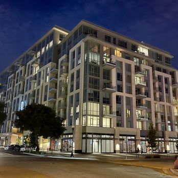 THE MARTIN - Updated December 2025 - 113 Photos - 240 S Taaffe St ...