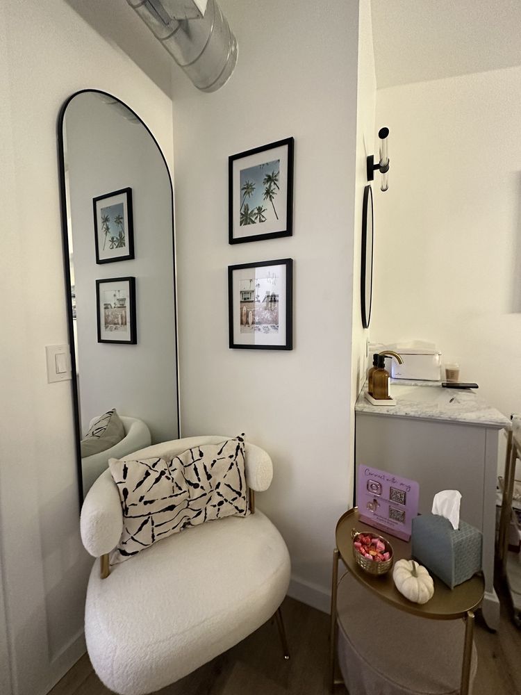 THE CLINICAL SKIN COACH - Updated October 2025 - 25 Photos - 930 W ...