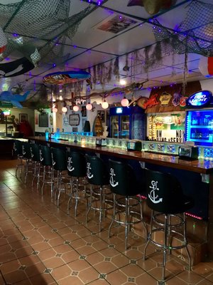 SMASHED ON THE ROCKS SALOON - 33 Photos & 13 Reviews - 70 Church St ...