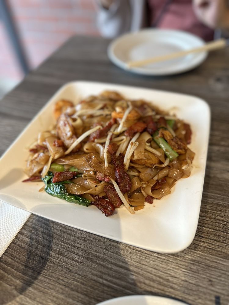 UNCLE FUNG BORNEO EATERY - Updated August 2024 - 1132 Photos & 478 ...