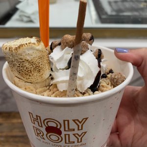 HOLY ROLY ICE CREAM - 677 Photos & 334 Reviews - Ice Cream & Frozen ...