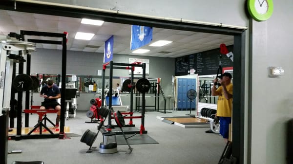 PLATFORM GYM - Updated January 2026 - 30 Photos - 858 Union St S ...