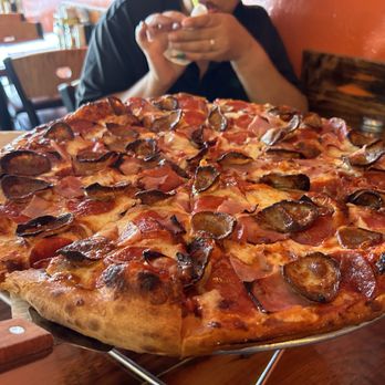 STUMPY’S PIZZA & SUBS - Updated January 2025 - 245 Photos & 474 Reviews ...