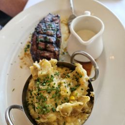 BROADWAY 10 BAR & CHOPHOUSE - Updated January 2026 - 808 Photos & 455 ...