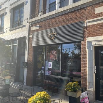 JUNEBUG CAFE - Updated December 2025 - 228 Photos & 92 Reviews - 4042 N ...