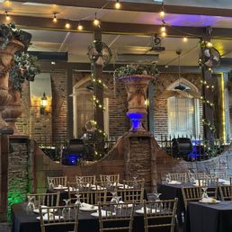 EDEN GARDEN BAR & GRILL - Updated July 2025 - 467 Photos & 657 Reviews ...