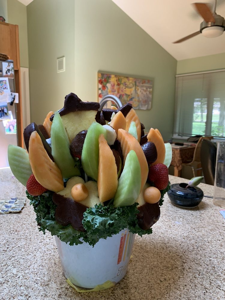EDIBLE ARRANGEMENTS - Updated December 2024 - 22 Reviews - 136 Stanhope ...