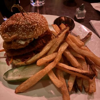 MARLOW’S TAVERN - Updated August 2024 - 638 Photos & 656 Reviews - 1950 ...