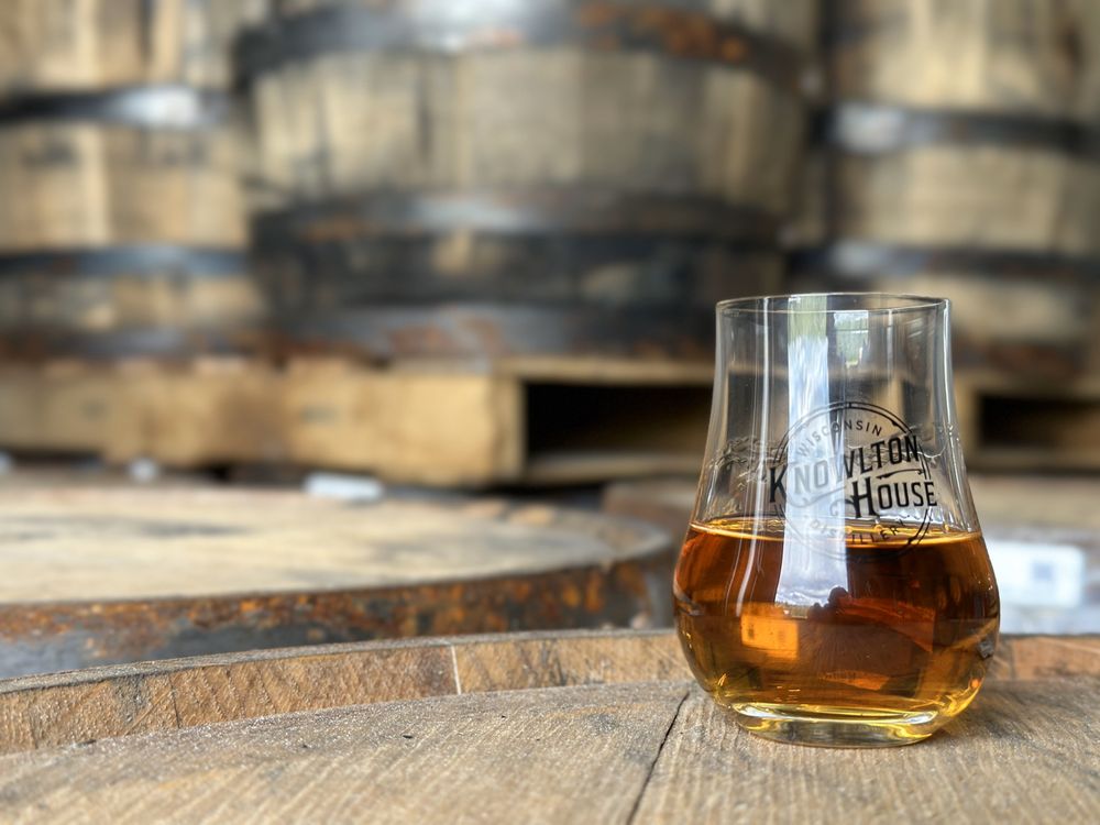 KNOWLTON HOUSE DISTILLERY - Updated June 2024 - 64 Photos & 22 Reviews ...