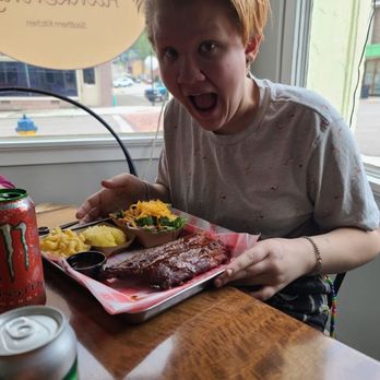 HANKERING SOUTHERN KITCHEN - Updated August 2024 - 36 Photos & 35 ...