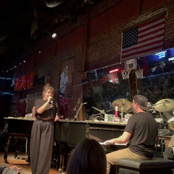 THE SHOUT! HOUSE - Updated July 2024 - 788 Photos & 1575 Reviews - 655 ...