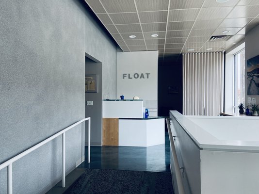 FLOAT MILWAUKEE - Updated September 2024 - 61 Photos & 51 Reviews - 211 ...