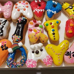 MAX’S DONUT SHOP - 119 Photos & 275 Reviews - Donuts - 105 N Greenville ...