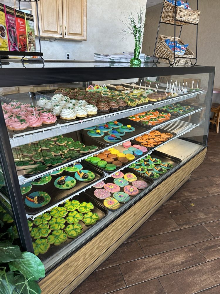 MERRITT’S BAKERY - Updated May 2026 - 82 Photos & 49 Reviews - 4930 W ...