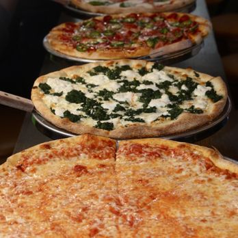 LIMONCELLO PIZZERIA - Updated December 2024 - 61 Photos & 28 Reviews ...
