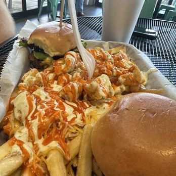 CURB SIDE BISTRO - Updated June 2024 - 28 Photos & 10 Reviews - 607 N ...